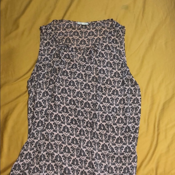 Pleione | Tops | Light Flowy Tank Cute Design | Poshmark